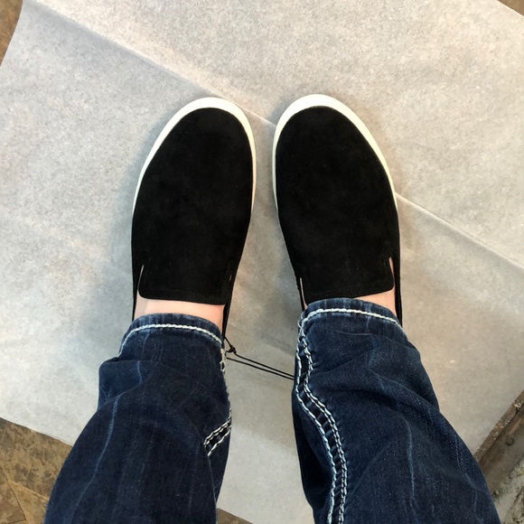 Massini | Shoes | New Massini Suede Slip Ons Super Cute Mejier | Poshmark